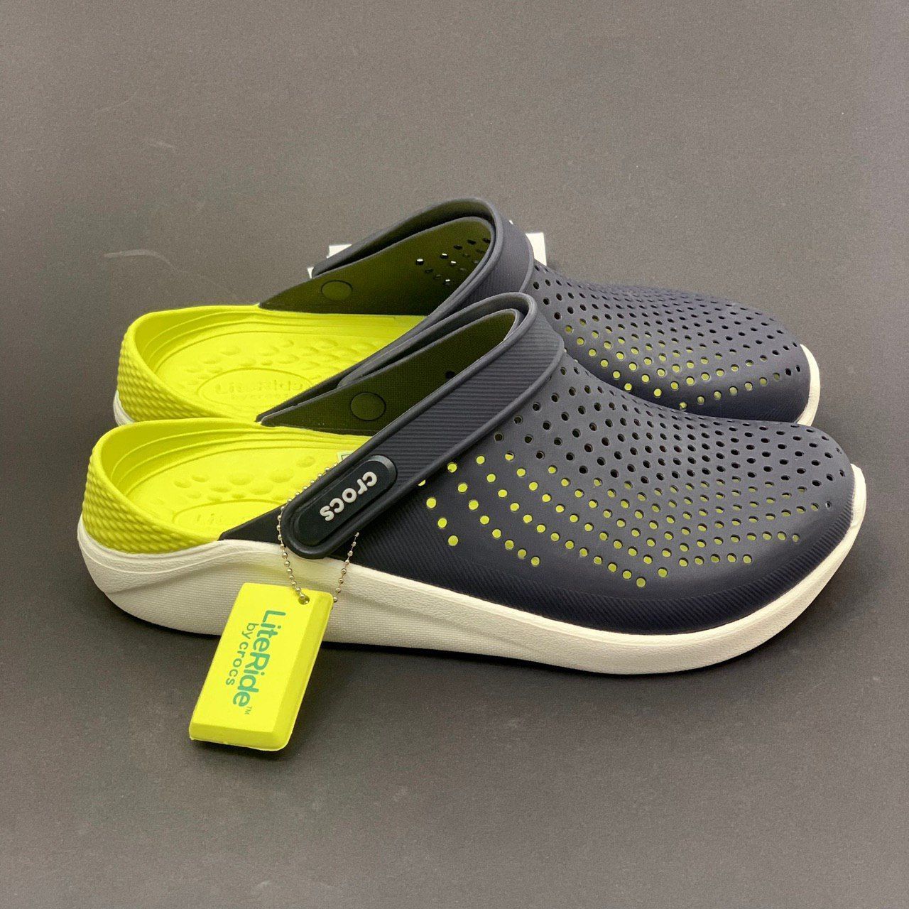 Купити Crocs Оригінал LiteRide™ Clog Сірі/світло-зелені Чоловічі та ...